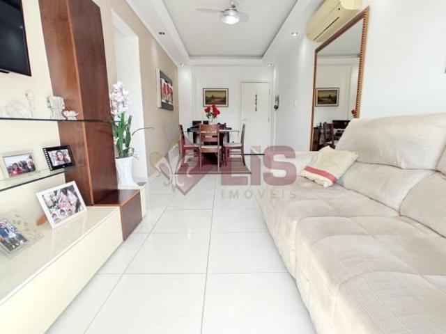 Seu Refúgio a 500 Metros da Praia na Martim de Sá: Apartamento com Lazer Completo!