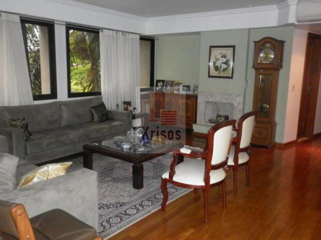 Seu Refúgio Luxuoso no City Butantã Aguarda por Você!