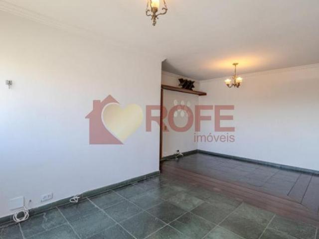 Seu Refúgio no Campo Belo: 81m², 3 Dormitórios e Luz Natural Incrível no Ed. Tulipas!