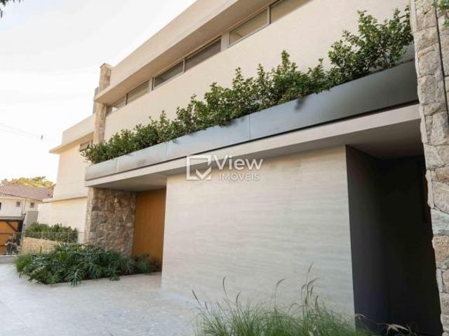 Seu Townhouse perfeito, quase pronto para você mor