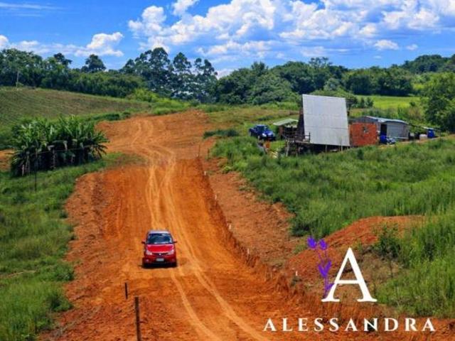 Seu terreno de 500 m² espera por você