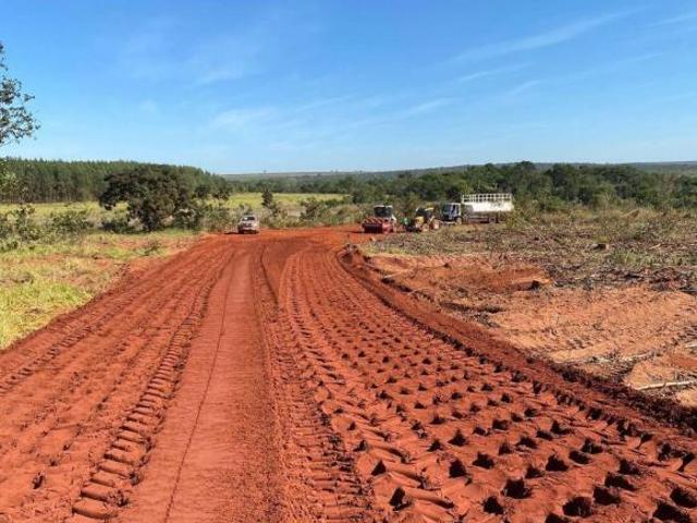 Seu terreno de 1.000m² em um residencial cercado por lago, riacho e áreas preservadas