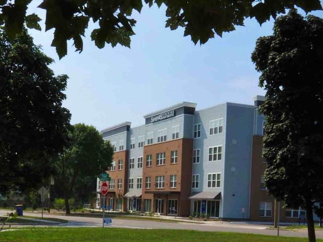 Seven45 Stocking 2 Bedroom Apartment for Rent at 745 Stocking Ave Nw, Grand Rapids, MI 49504 West Grand