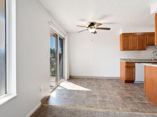 Seven Gables 2 Bedroom Apartment for Rent at 1021 Se 122nd Ave, Portland, OR 97233 Mill Park