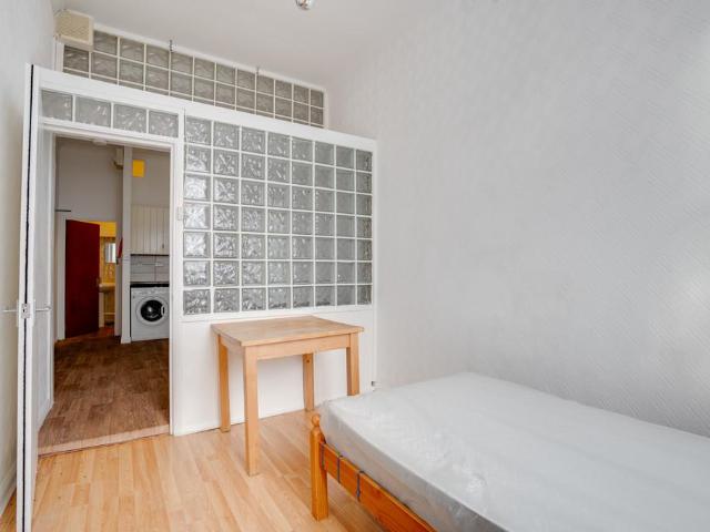 Seven Sisters Road, Finsbury Park. 2 bed apartment to rent £1,800 pcm £415 pw