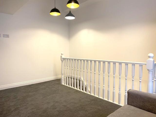 Seven Sisters Road, Holloway N7, Studio to rent, £1,350 pcm | PrimeLocation