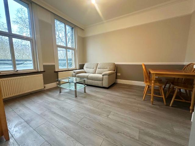 Seven Sisters Road, London N4, 1 bed flat to rent, £1,700 pcm | PrimeLocation