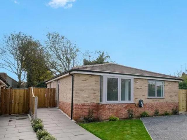 Sevenoaks Way, London, BR5 3PW, United Kingdom | 2 bed house for rent #138594820 | Rentberry