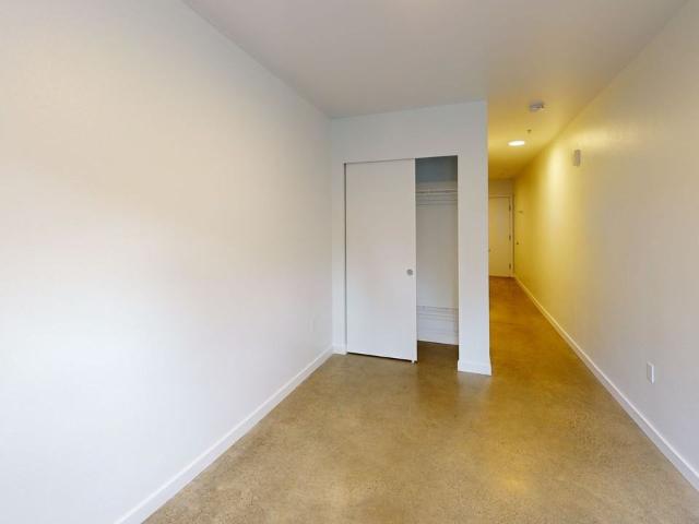 Seventeen Fifteen | 1715 12th Ave Seattle WA 98122 Studio Apartment for Rent at 1715 12th Ave, Seattle, WA 98122 Broadway