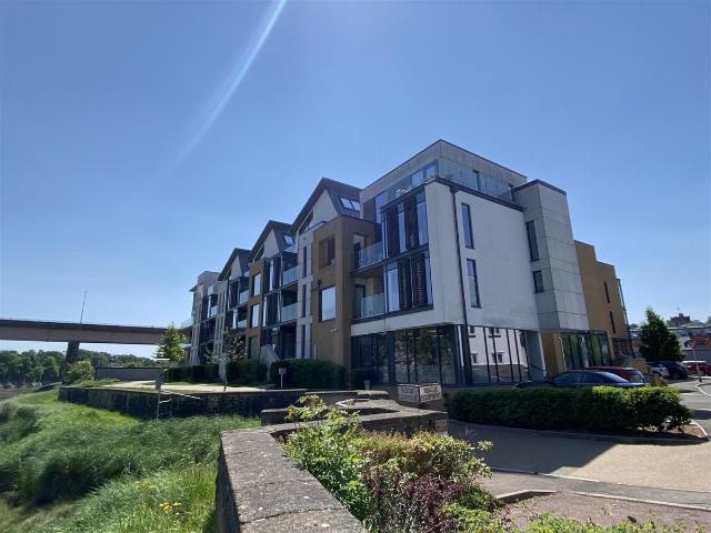 Severn Quay, Chepstow NP16, 3 bed flat to rent, £2,250 pcm | PrimeLocation