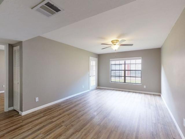 Seville Apartments. A Beautiful apartments is waiting for you to make it a Home. Great Specials Today! 1 Bedroom Apartment for Rent at 7334 Pinnacle Pines Dr, Fort Myers, FL 33907