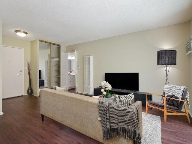 Seville Townhouse 1 Bedroom Apartment for Rent at 20440 Anza Ave, Torrance, CA 90503