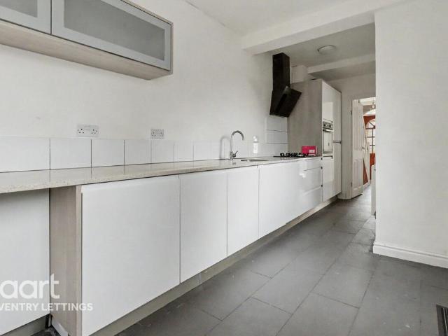 Sewall Highway, COVENTRY 3 bed terraced house to rent £1,195 pcm £276 pw