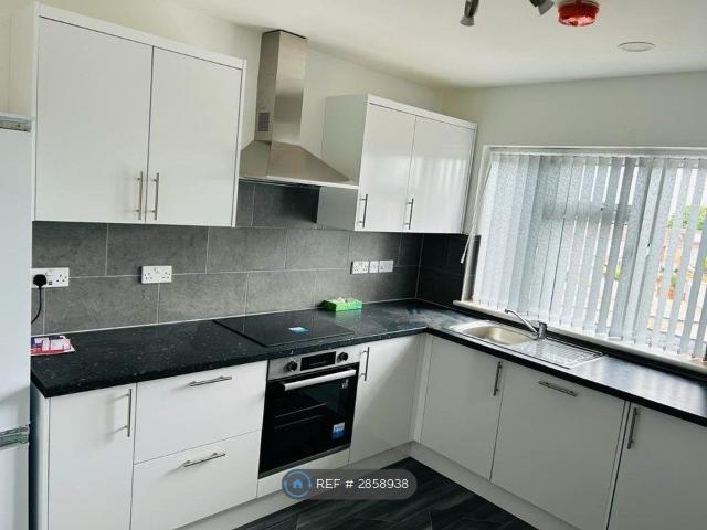 Sewall Highway, Coventry CV2, 2 bed flat to rent, £985 pcm | PrimeLocation