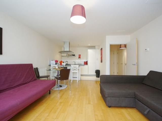 Seward Street, Clerkenwell, London EC1V, 1 bed flat to rent, £2,275 pcm | PrimeLocation