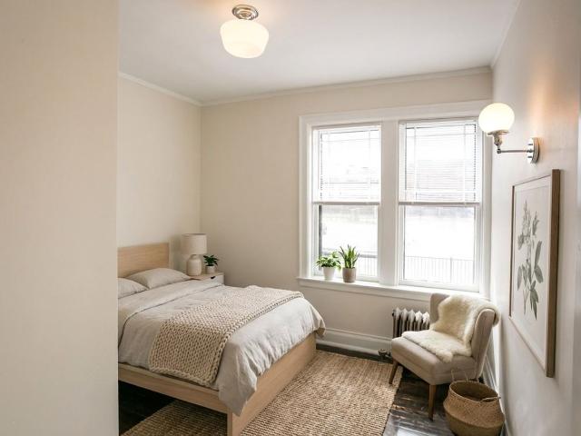Seward Plaza 1 Bedroom Apartment for Rent at 127 Seward St, Detroit, MI 48202 Central