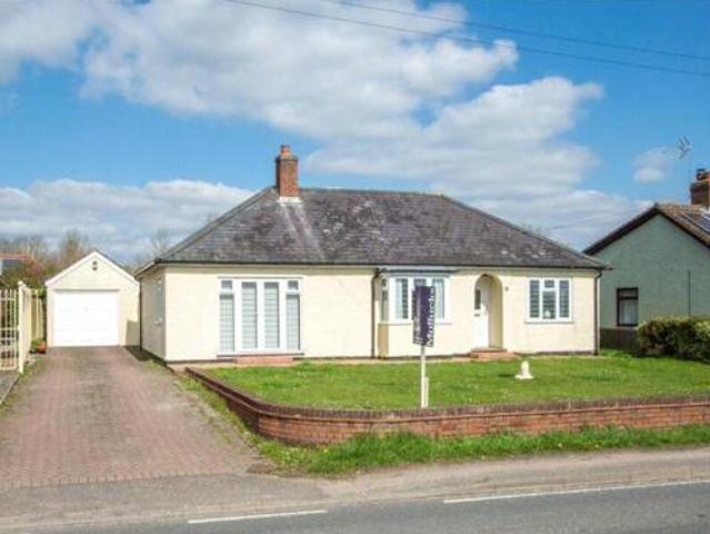 Sewards End, Radwinter Road, Nr Saffron Walden, 4 Bedroom Bungalow