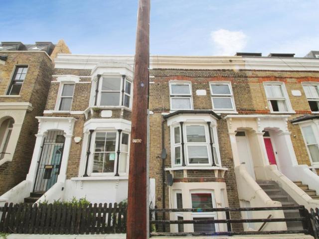 Sewdley Street, Homerton, London E5 1 bed maisonette to rent £1,895 pcm £437 pw