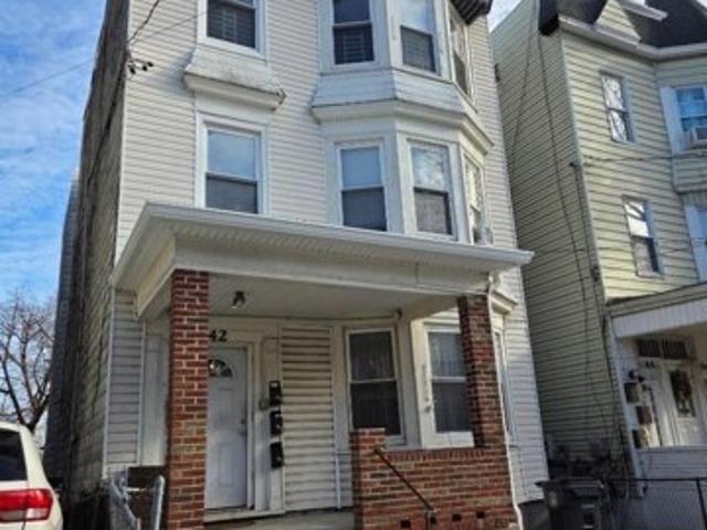 Seymour Ave, Newark, Home For Sale