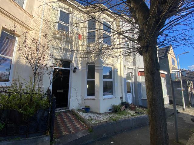 Seymour Avenue, Plymouth PL4, 3 bed terraced house to rent, £1,200 pcm | PrimeLocation