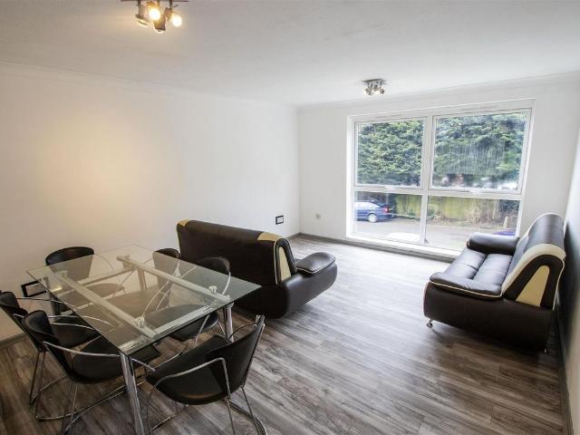 Seymour Close, Selly Park, Birmingham, West Midlands B29, 2 bed shared accommodation to rent, £607 pcm | PrimeLocation