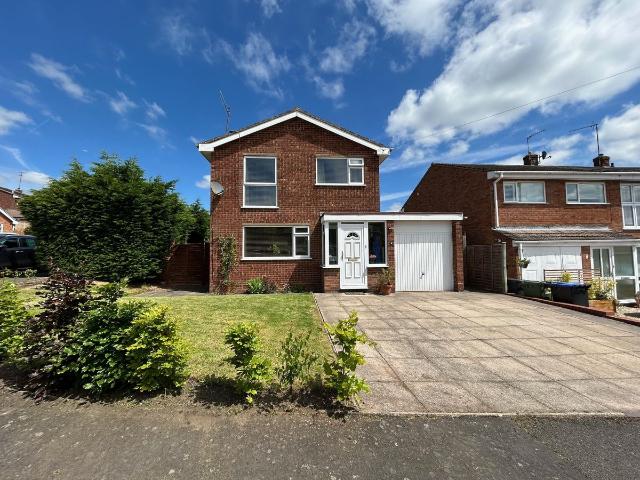 Seymour Close, Warwick CV35, 3 bed property to rent, £1,400 pcm | PrimeLocation