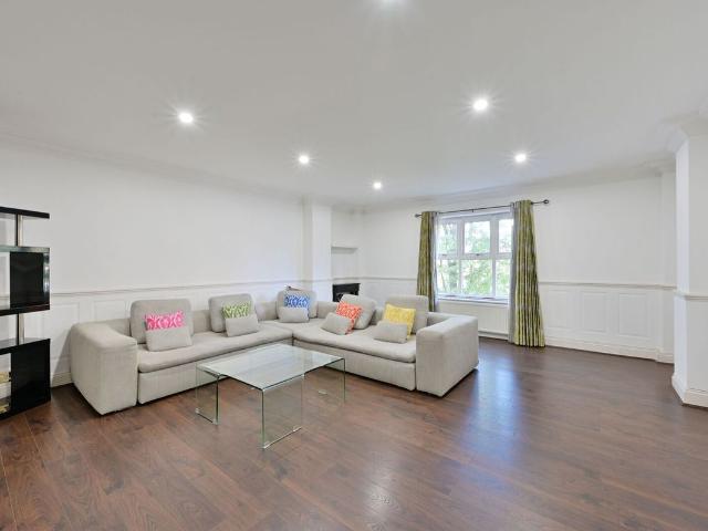 Seymour Court, West Putney, London SW15, 2 bed flat to rent, £3,250 pcm | PrimeLocation