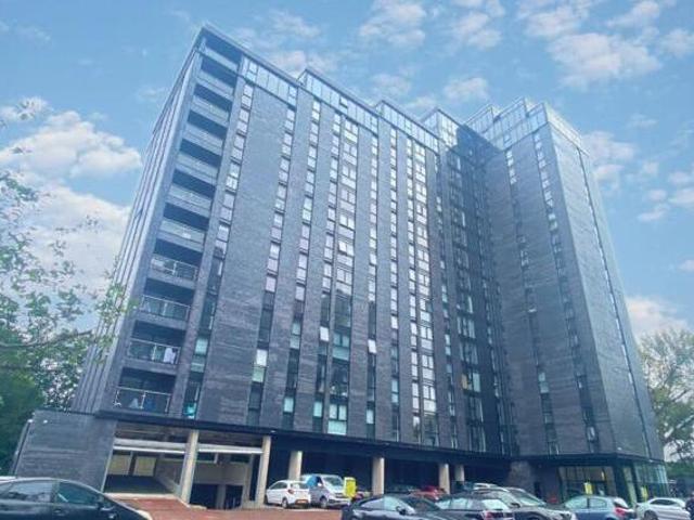 Seymour Grove, Old Trafford, 2 Bedroom Flat