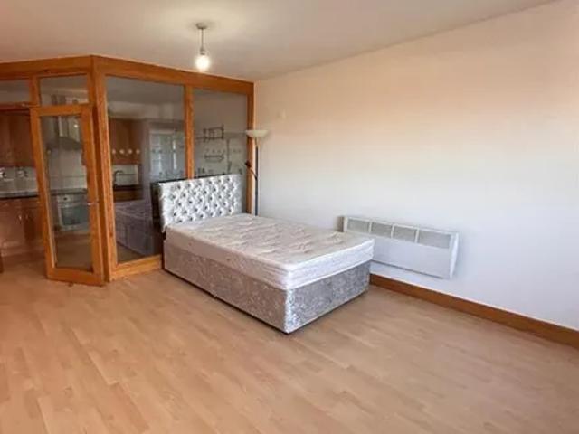 Seymour Grove, Trafford, M16 0LN, United Kingdom | 1 bed apartment for rent #168060190 | Rentberry