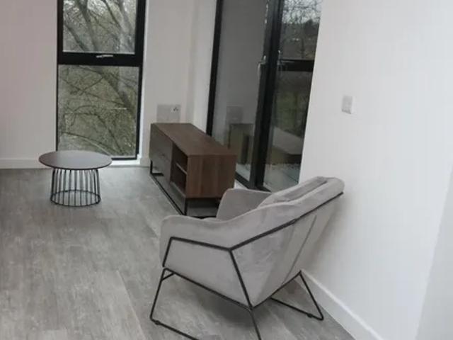 Seymour Grove, Trafford, M16 0LN, United Kingdom | 2 bed apartment for rent #166353808 | Rentberry