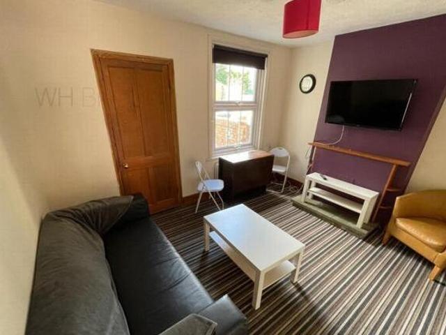 Seymour Place, Canterbury, 4 Bedroom House