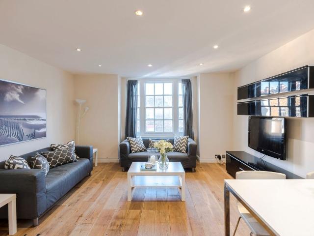 Clarewood Court, Seymour Place, Marylebone, London W1H, 2 bed flat to rent, £3,878 pcm | PrimeLocation