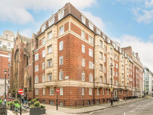 Seymour Street, London W1H 2 bed flat to rent £3,554 pcm £820 pw