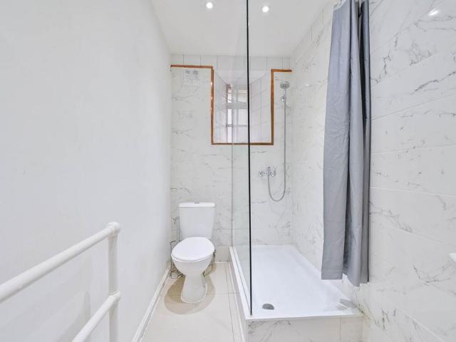 Seymour Street, Marylebone, London, W1H 1 bed flat to rent £2,687 pcm £620 pw
