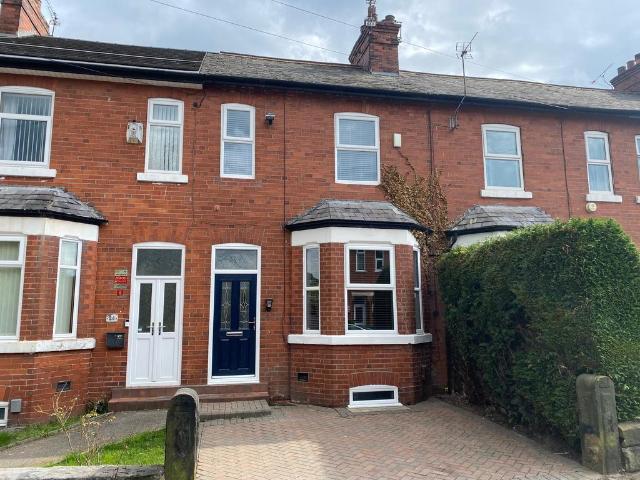 Skaife Road, Sale M33 3 bed terraced house to rent £1,550 pcm £358 pw