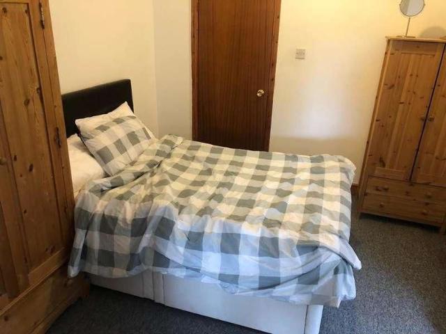 Sketty Avenue, Swansea, West Glamorgan, SA2