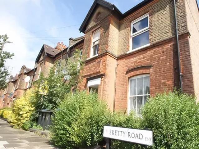 Sketty Road, London, EN1 3SN, United Kingdom | 1 bed apartment for rent #167251644 | Rentberry