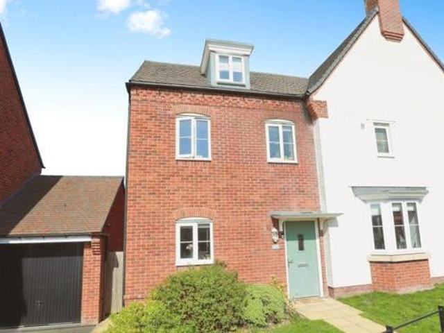 Skeaping Drive, Barlaston, 3 Bedroom Semi detached