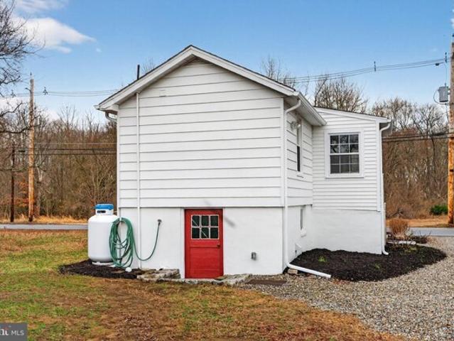 Skeet Rd, Medford, Home For Sale