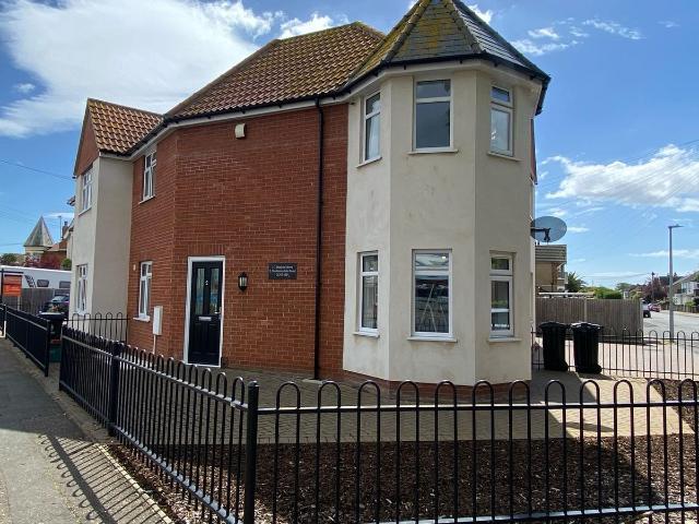 Skelmersdale Road, Clacton On Sea CO15, 2 bed terraced house to rent, £1,150 pcm | PrimeLocation