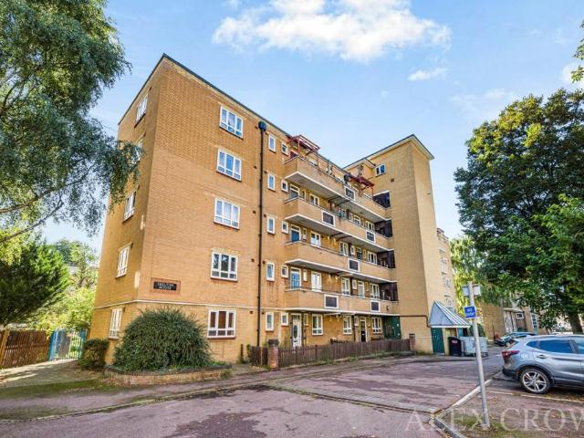 Skelton House, Mayville Estate, Stoke. 4 bed apartment to rent £4,250 pcm £981 pw