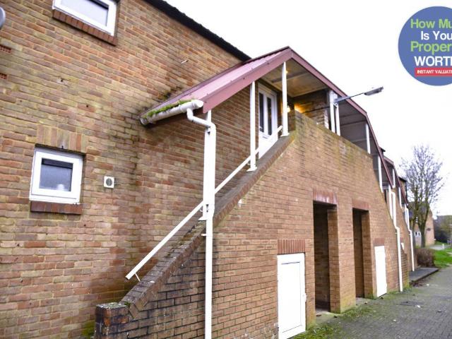 Skerne Passage, Bedford MK41, 2 bed maisonette to rent, £950 pcm | PrimeLocation