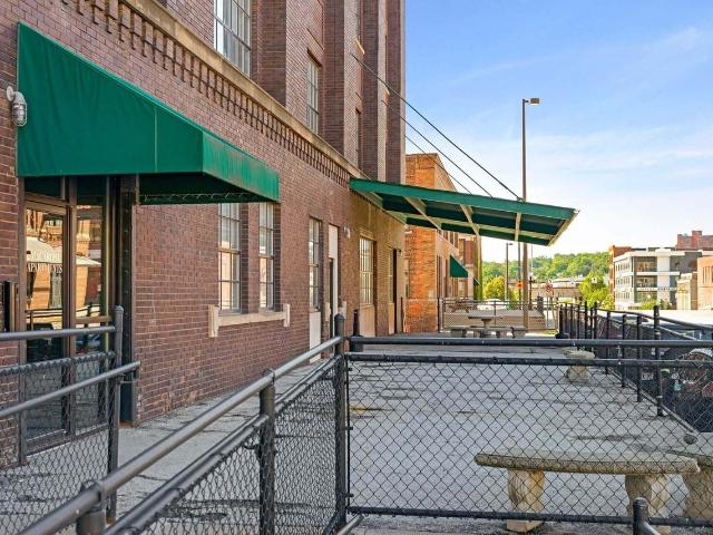 Skinner Macaroni Lofts 2 Bedroom Apartment for Rent at 1323 Jackson St, Omaha, NE 68102 Old Market