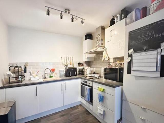 Skinner Lane, Leeds, 1 Bedroom Flat