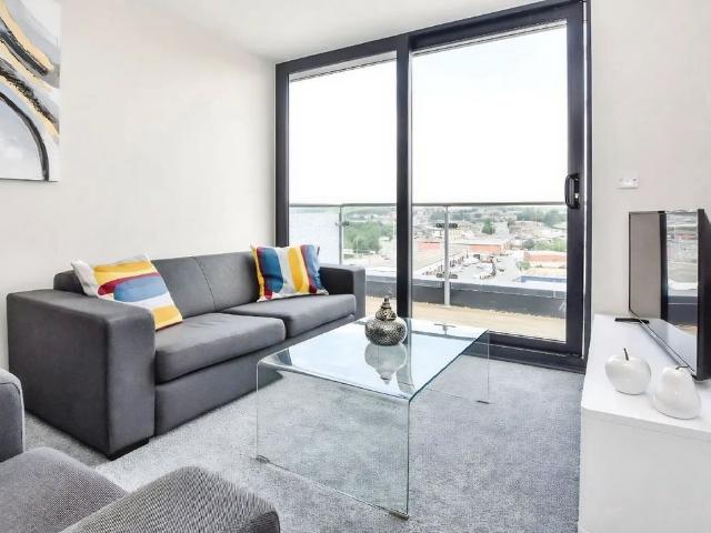 Skinner Lane, Leeds, West Yorkshire LS7, 2 bed flat to rent, £1,125 pcm | PrimeLocation