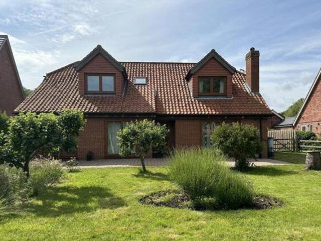 Skinners Lane, Waltham, 4 Bedroom Detached