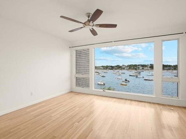 Skinners Path Unit,marblehead, Condo For Sale