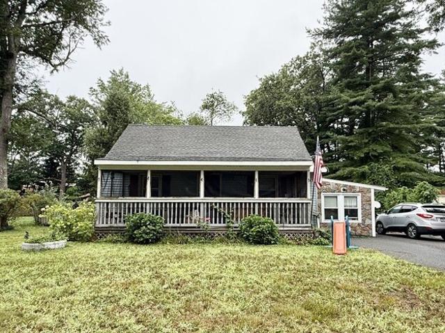 Skipper Ln, Westfield, Home For Sale