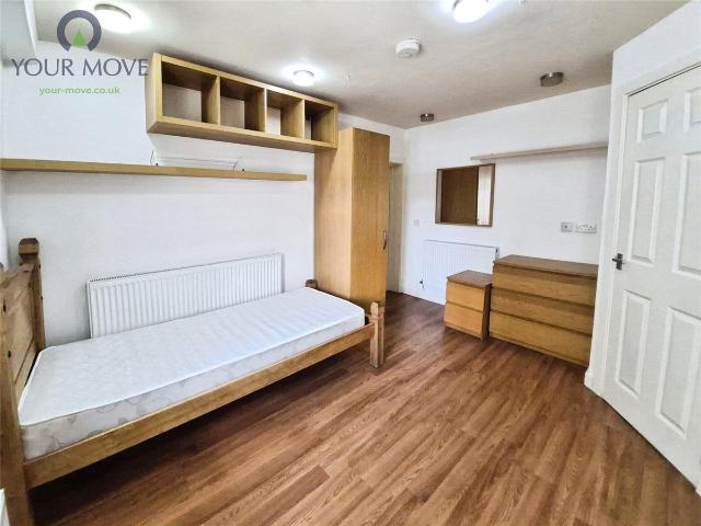 Skipton Road, Keighley, West Yorkshire BD20, 1 bed flat to rent, £500 pcm | PrimeLocation