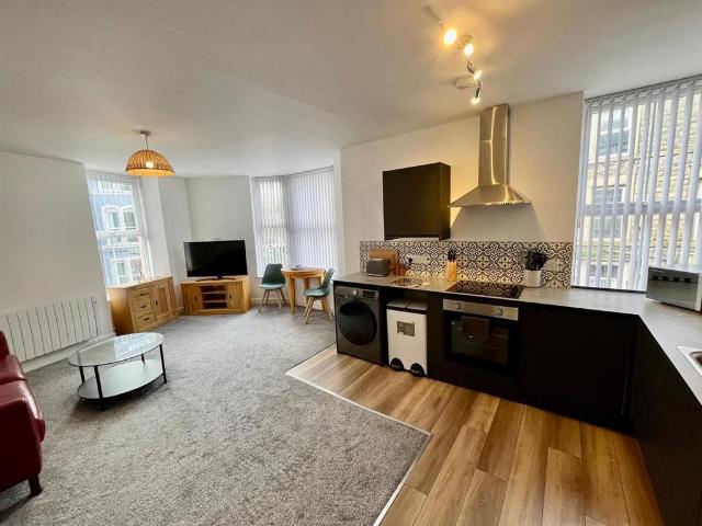 Skipton Street, Morecambe 1 bed apartment to rent £1,733 pcm £400 pw